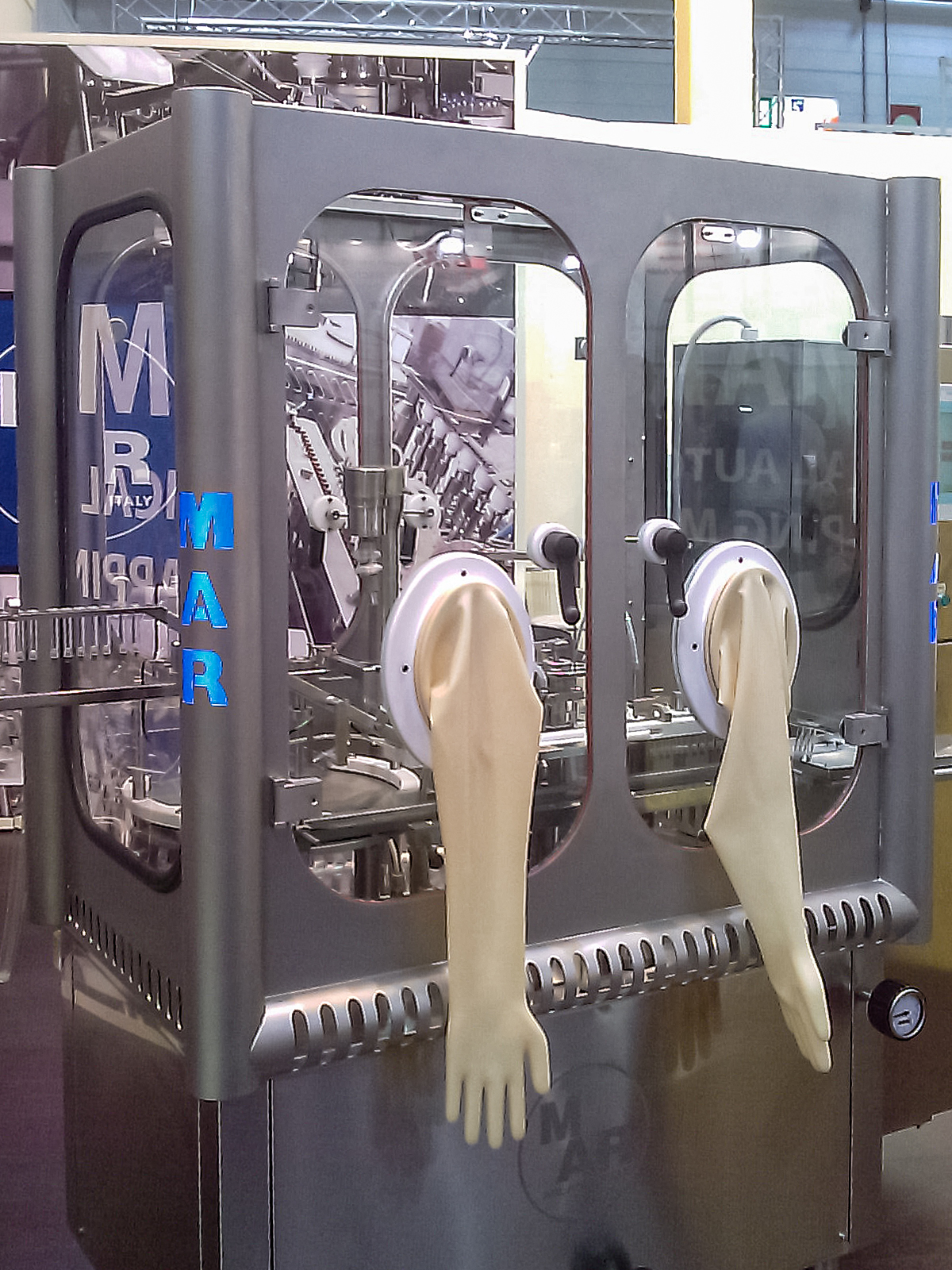 Production of packaging machinery for the pharmaceutical industry